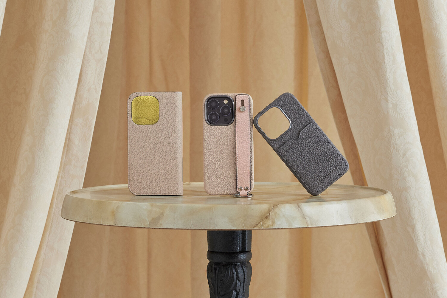 Leather Cases for iPhone 15 | BONAVENTURA