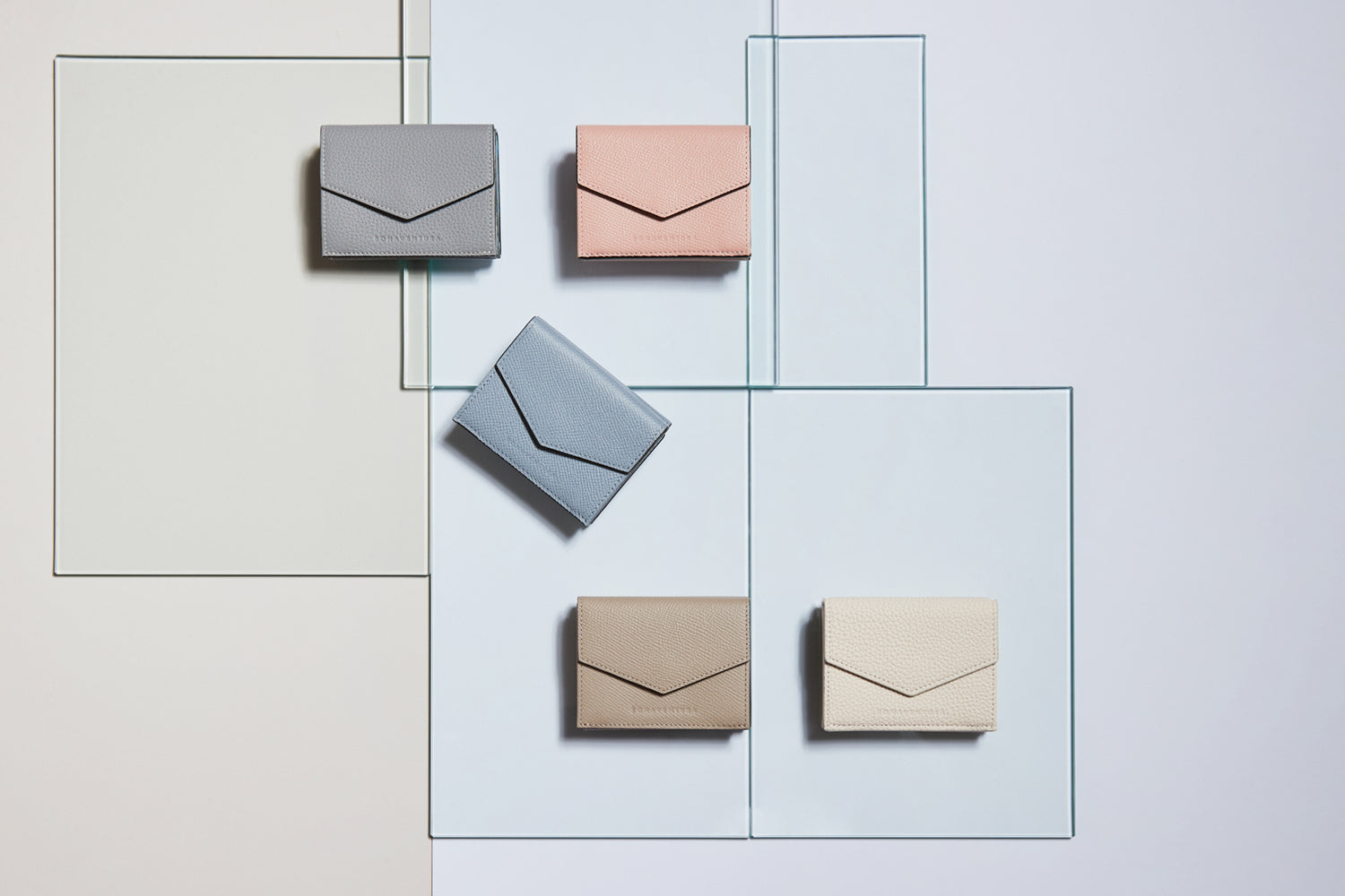 Mini Wallets – Compact & Elegant Leather Wallets | BONAVENTURA